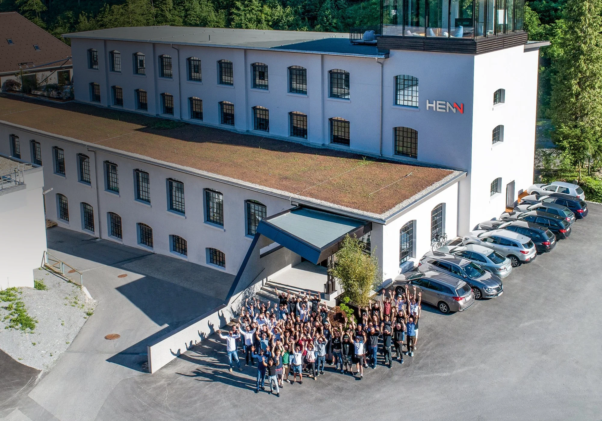 Unternehmen - HENN GmbH & Co. KG